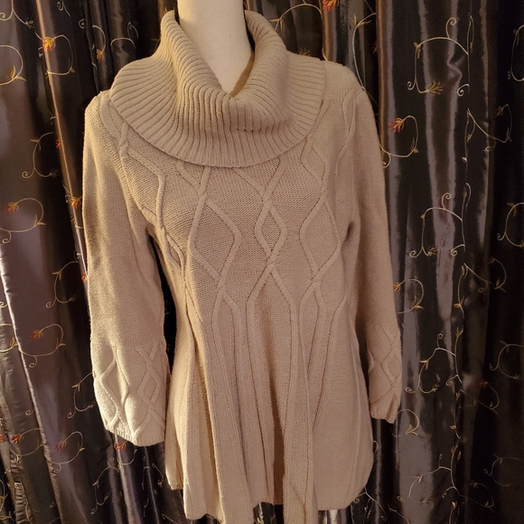 Style & Co. | Sweaters | Light Tan Scoop Neck Sweater | Poshmark